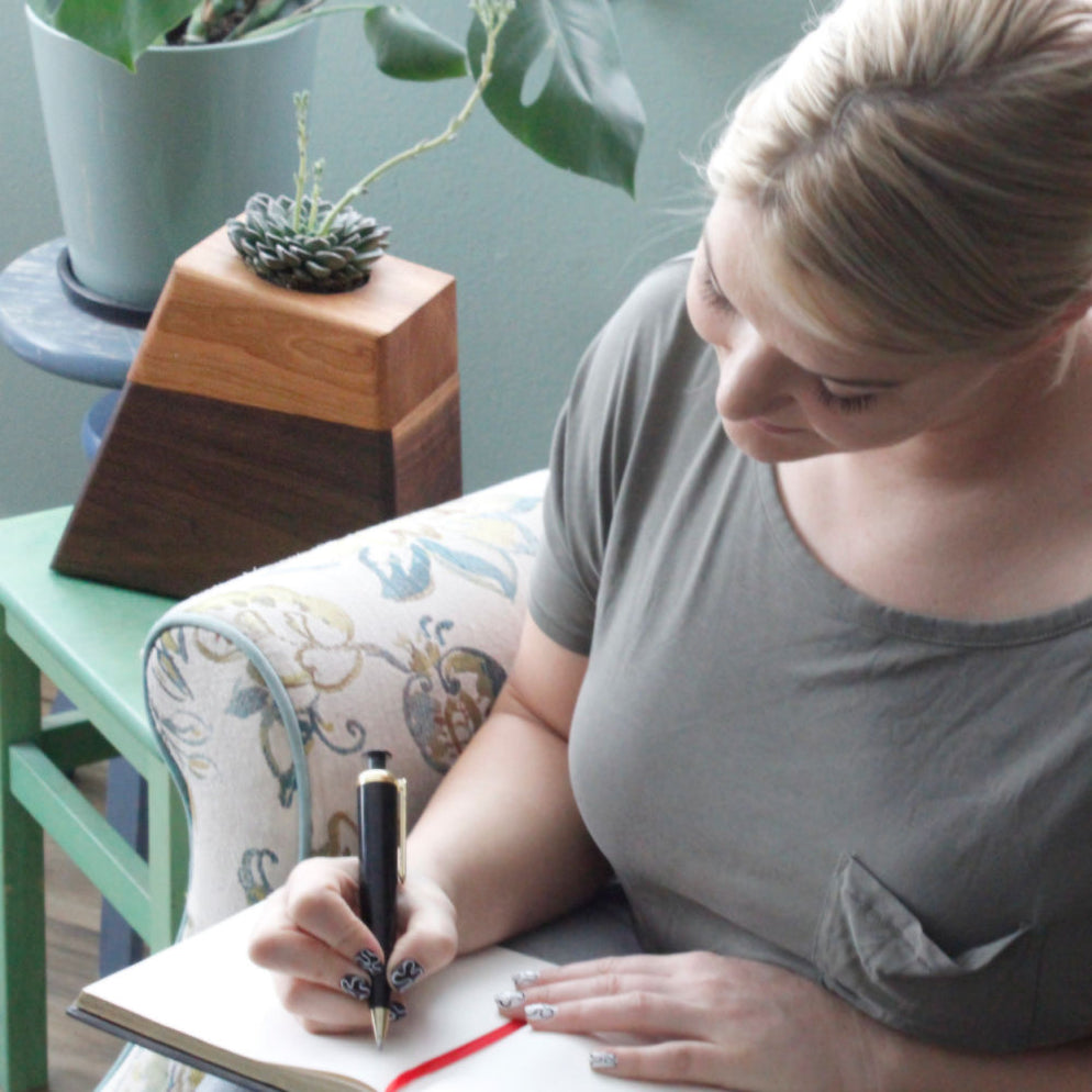 Plant Urn: Beautiful Indoor Cremation Urn for Ashes — The Living Urn